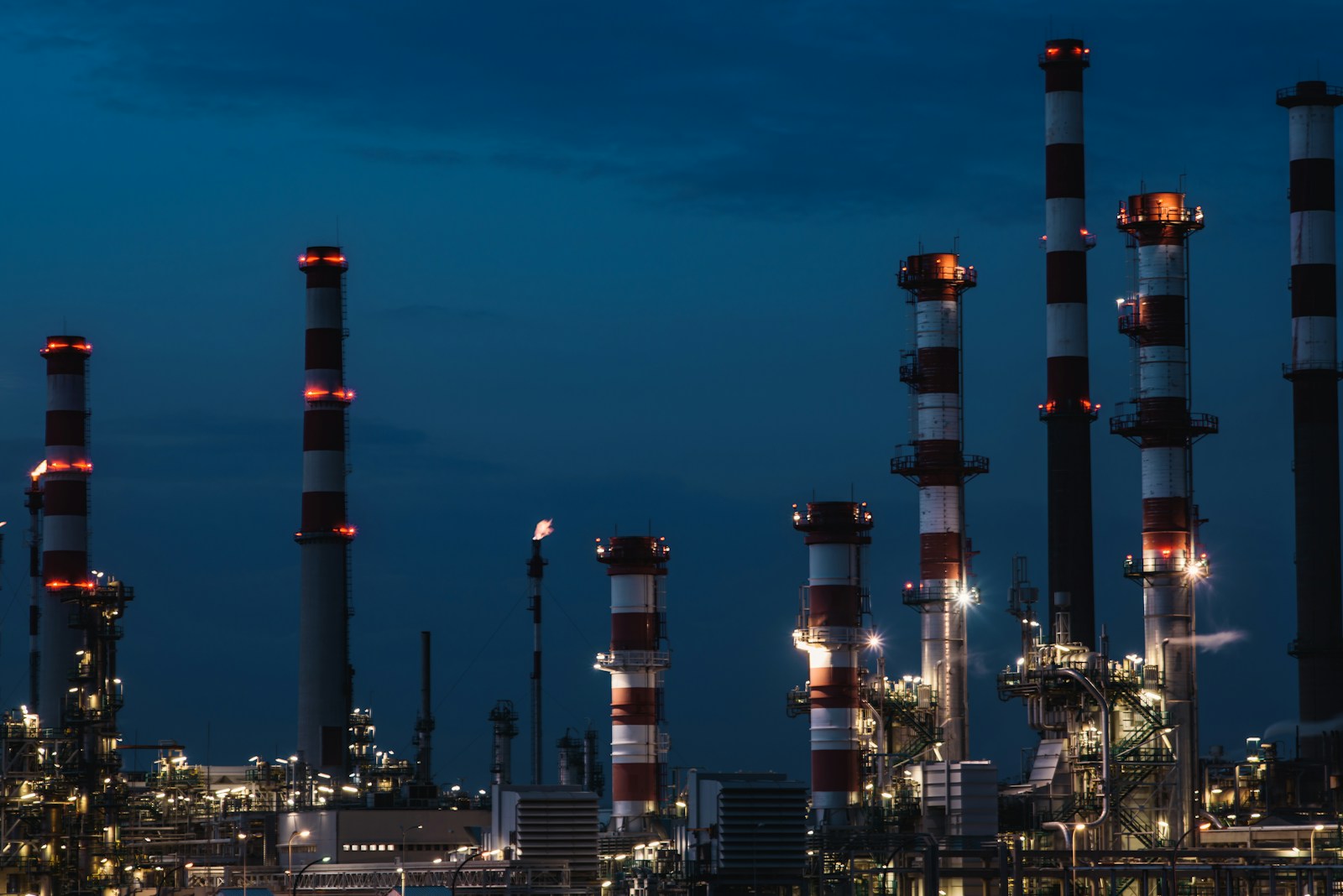 Ar tai didžiausias metų sandoris energetikoje? „Devon Energy Corp.“ už ...